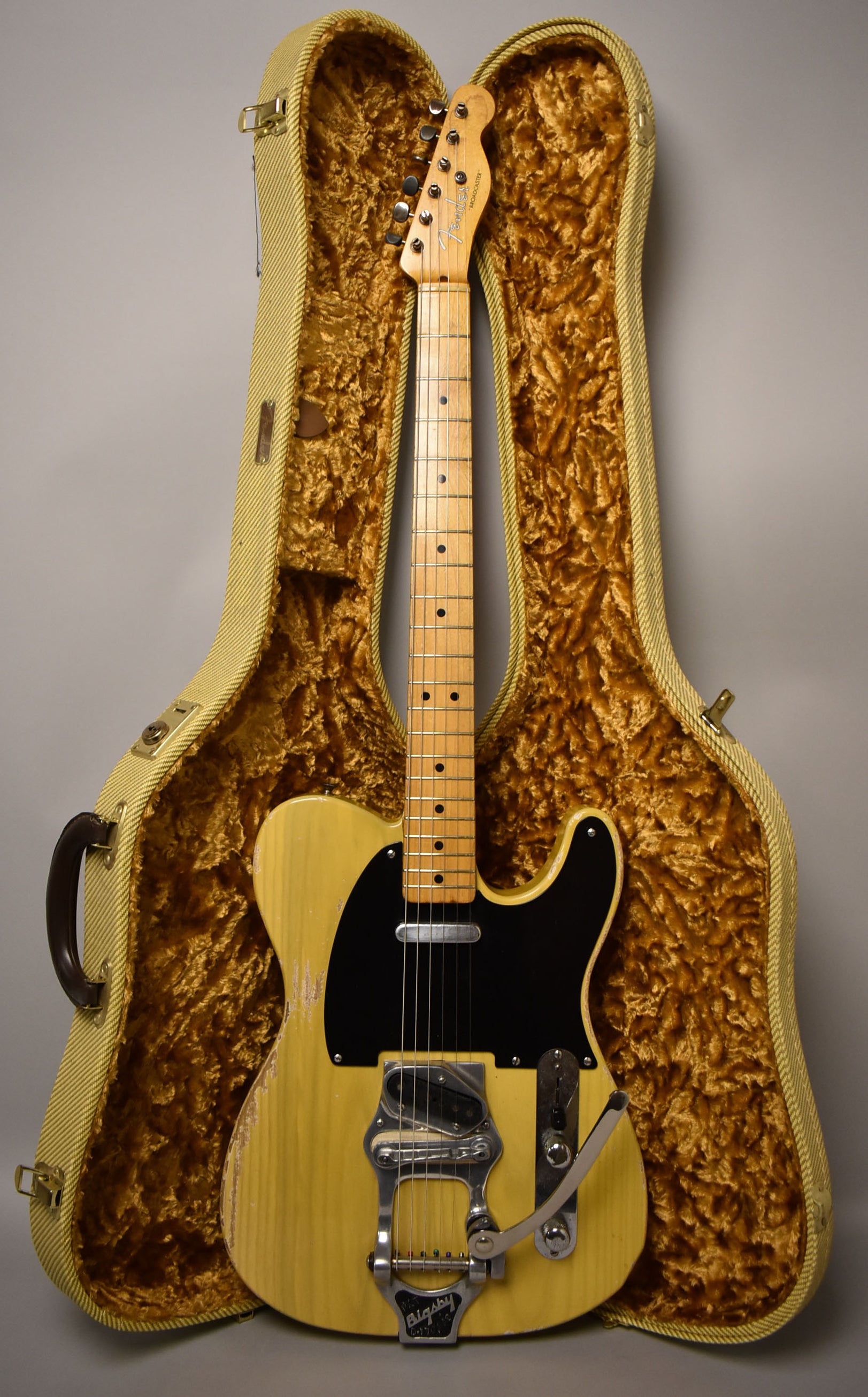 1950 Fender Broadcaster Blackguard Butterscotch Blonde w/HSC – Imperial ...