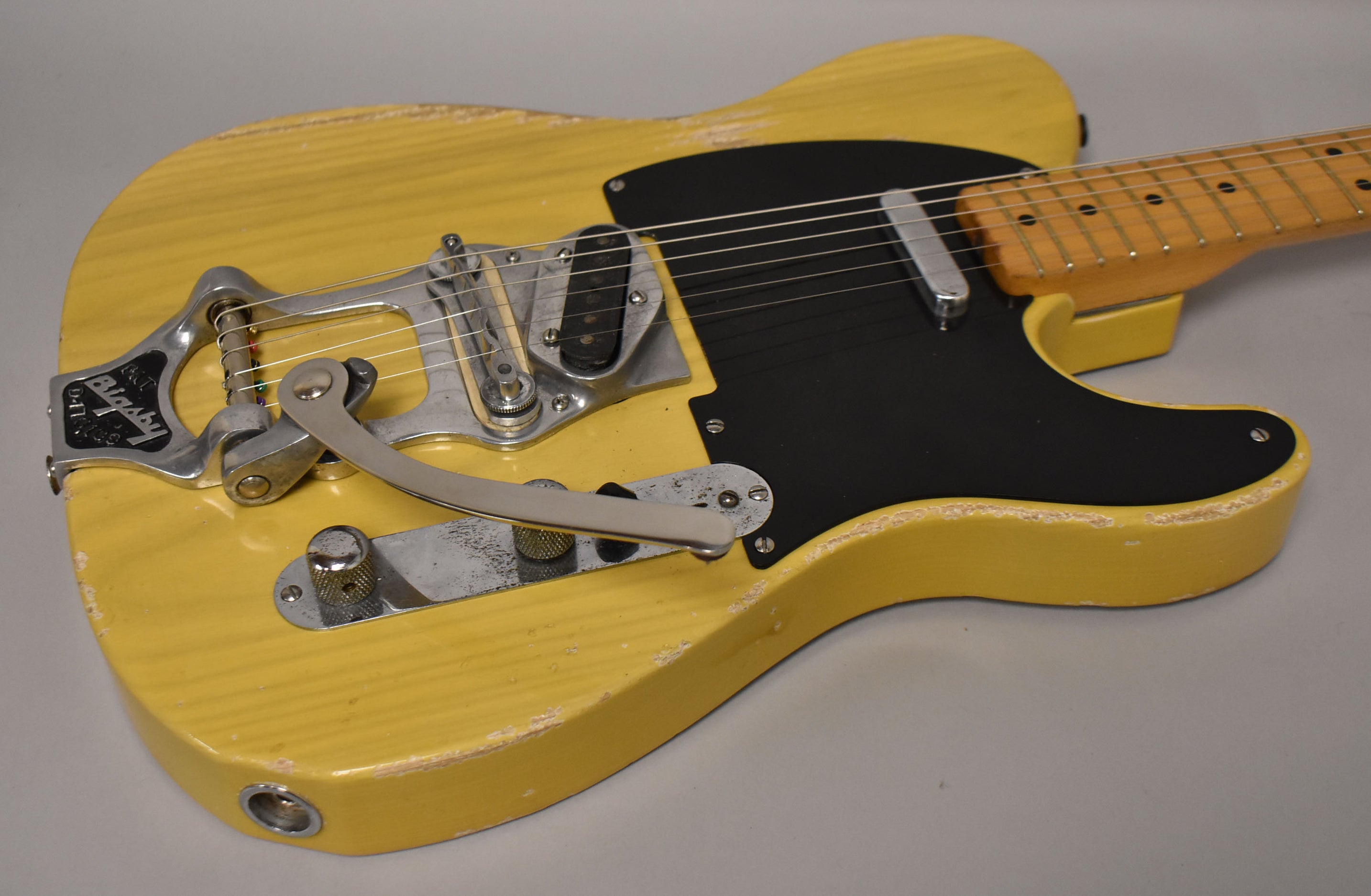 1950 Fender Broadcaster Blackguard Butterscotch Blonde w/HSC – Imperial ...