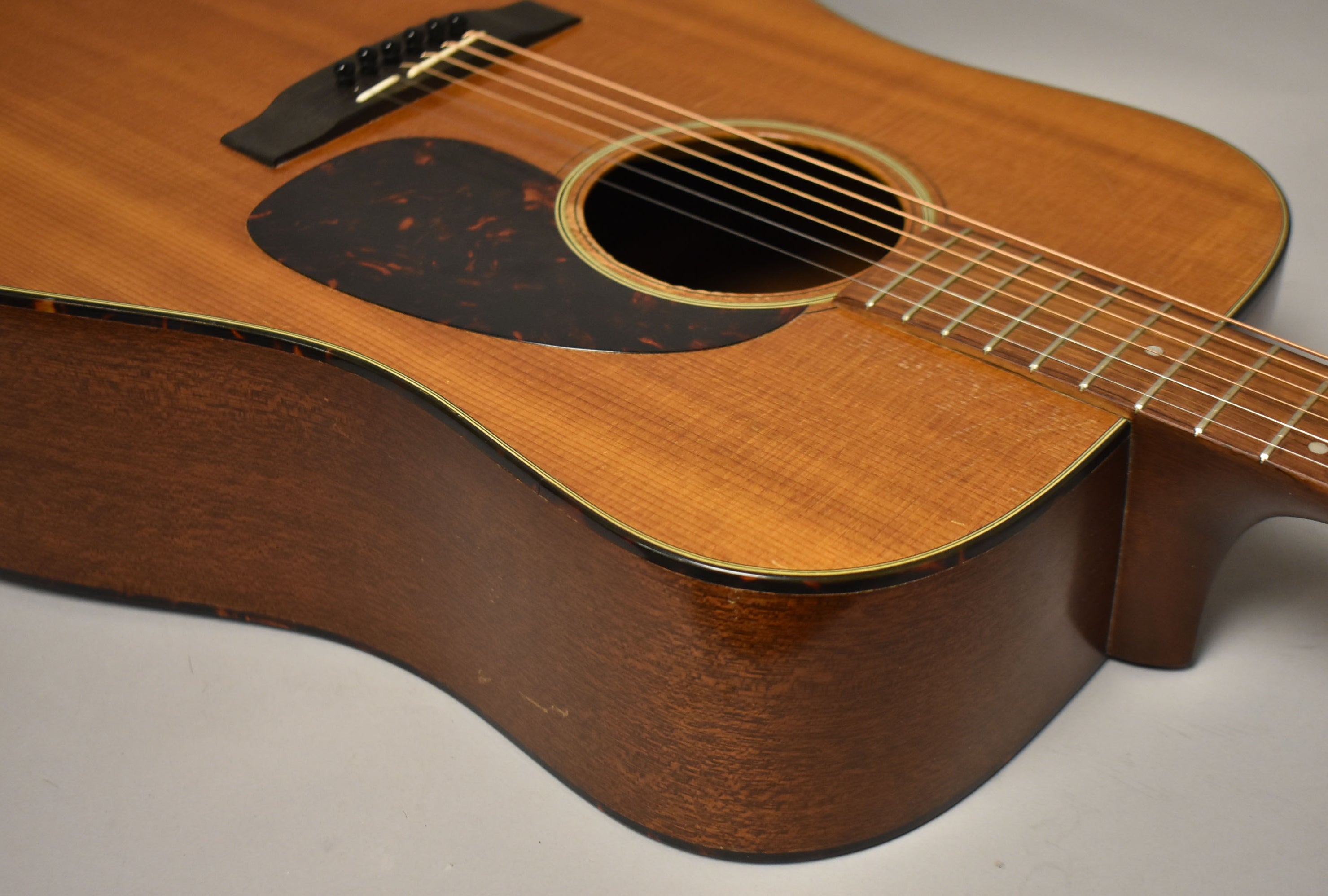 1966 Martin D-18 Dreadnought Acoustic Guitar Natural w/HSC – Imperial ...