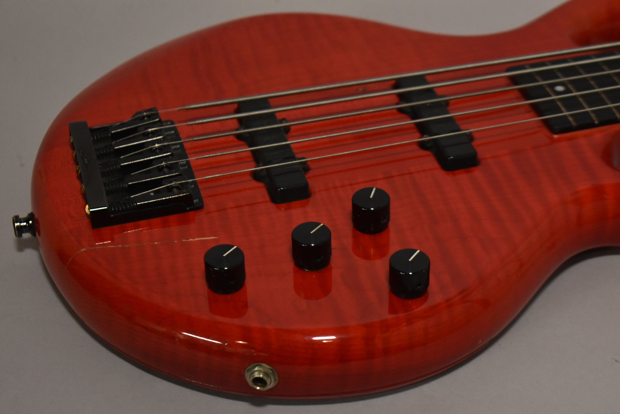 1990 Pedulla MVP-5 Bass Fretless Conversion 5-String Red w/HSC ...