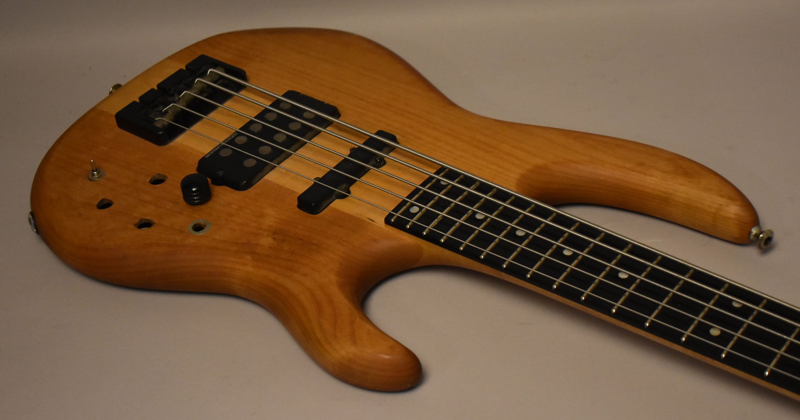 c.2000s Carvin LB75 5-String Bass Stripped – Imperial Vintage Guitars