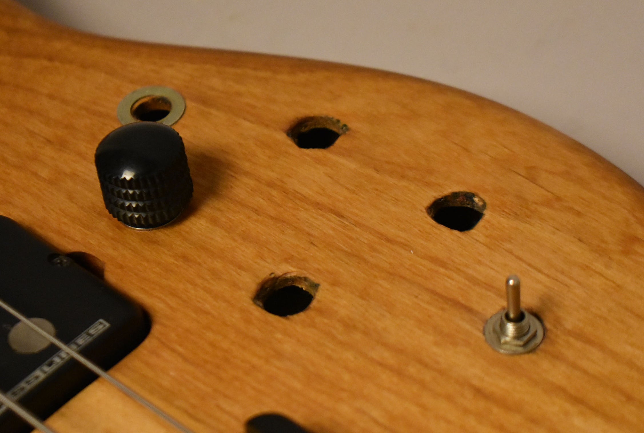 c.2000s Carvin LB75 5-String Bass Stripped – Imperial Vintage Guitars