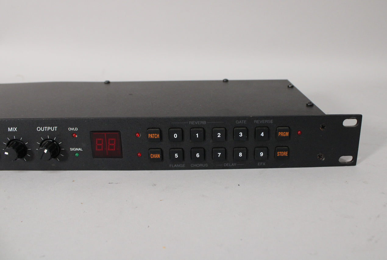 Alesis Midi Verb II Digital Effect Processor Rack Unit – Imperial ...