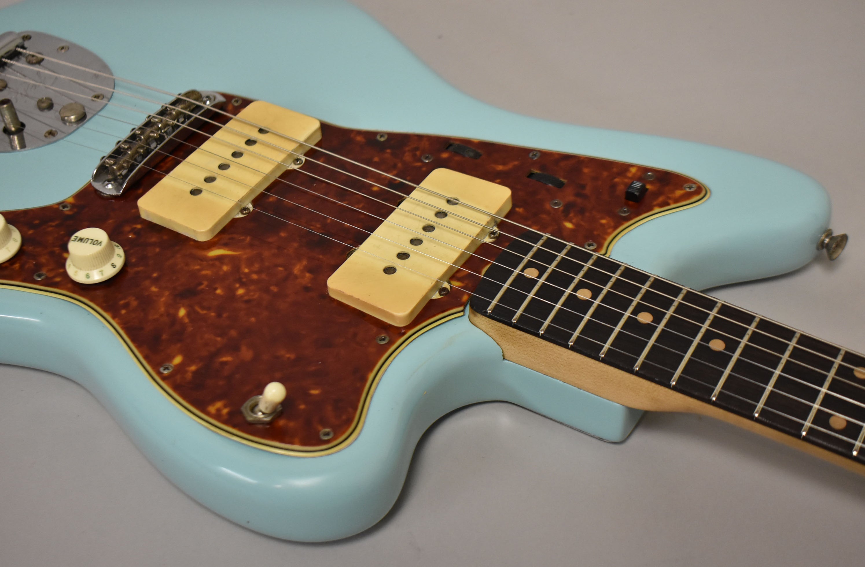 1960 Fender Jazzmaster Daphne Blue Refin Pre-CBS w/OHSC – Imperial ...