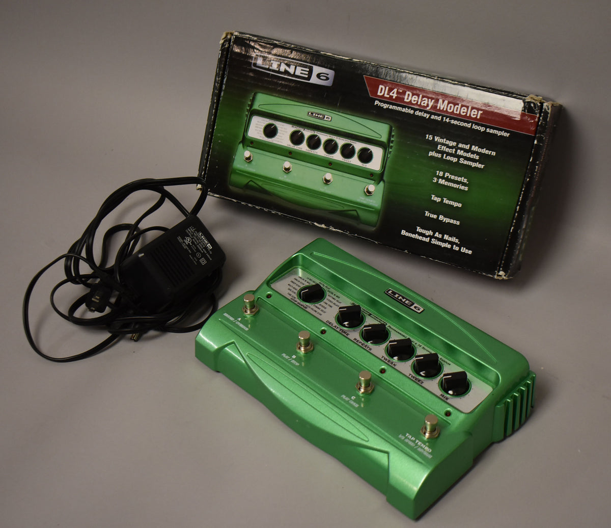 Line 6 DL4 Delay Modeler Guitar Effects Pedal Green w/PSU + Box ...