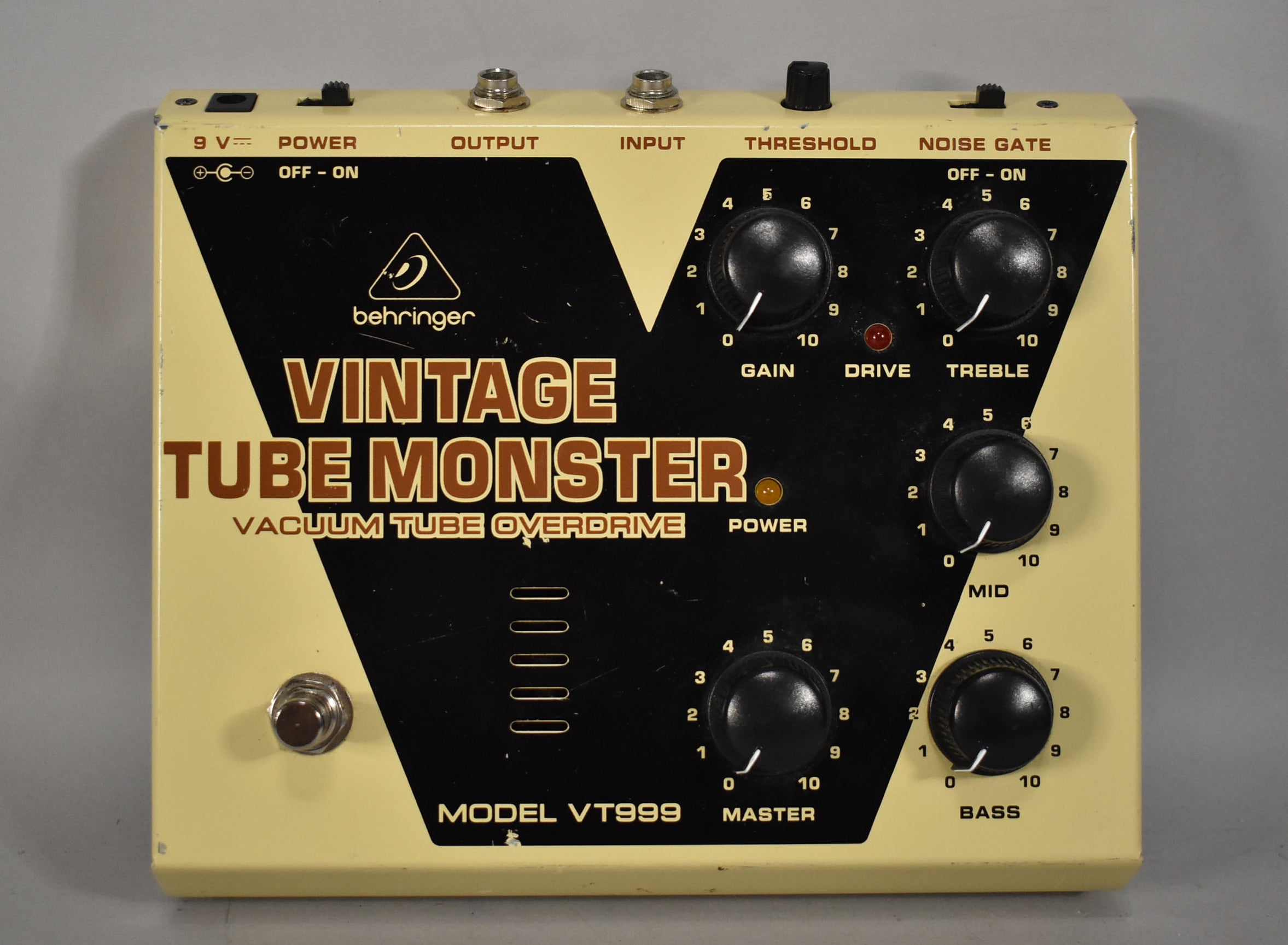 Behringer VT999 Vintage Tube Monster Vacuum Tube Overdrive – Imperial ...