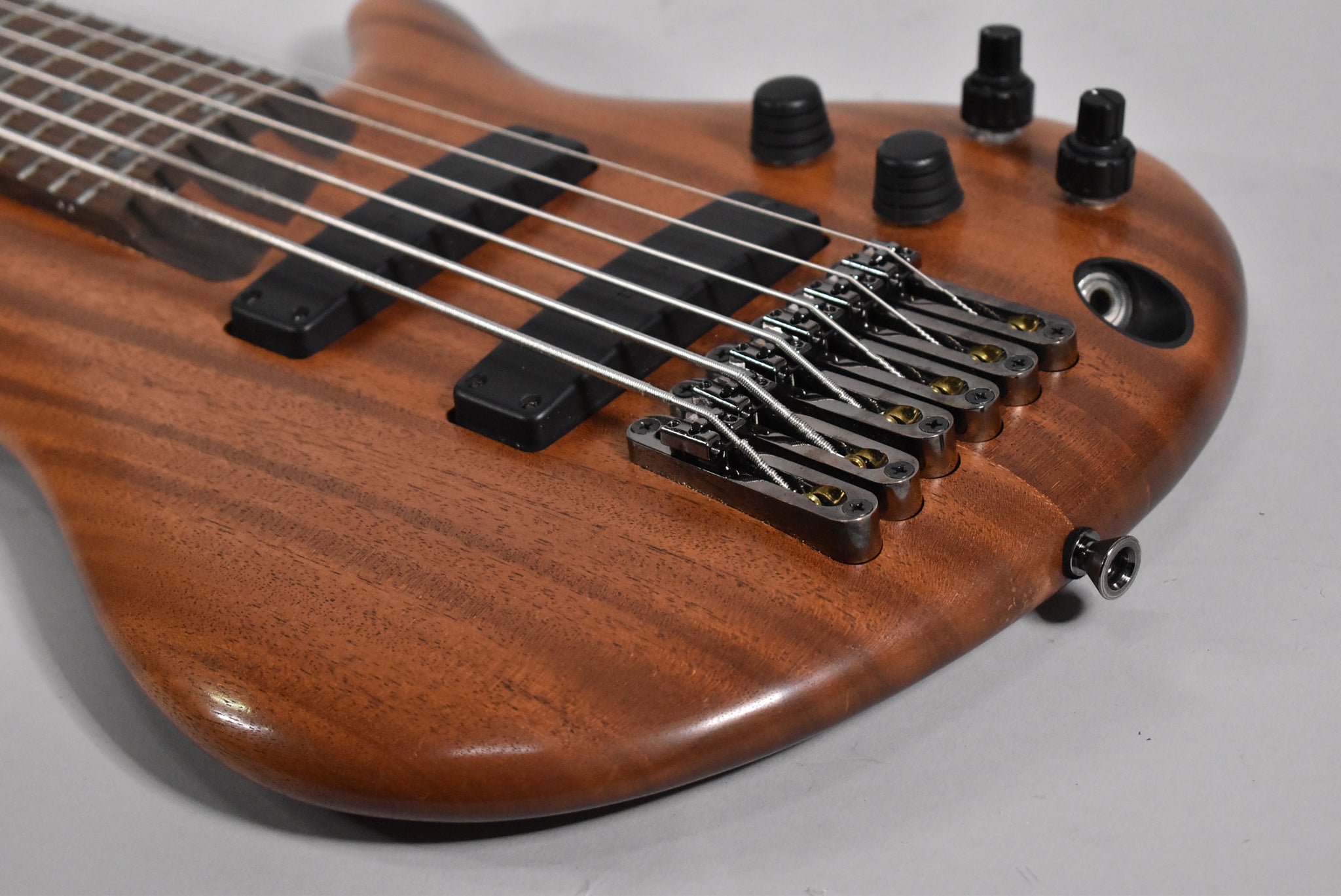 Ibanez Prestige SR3006 Natural Finish 6 String Bass Guitar w/OHSC ...