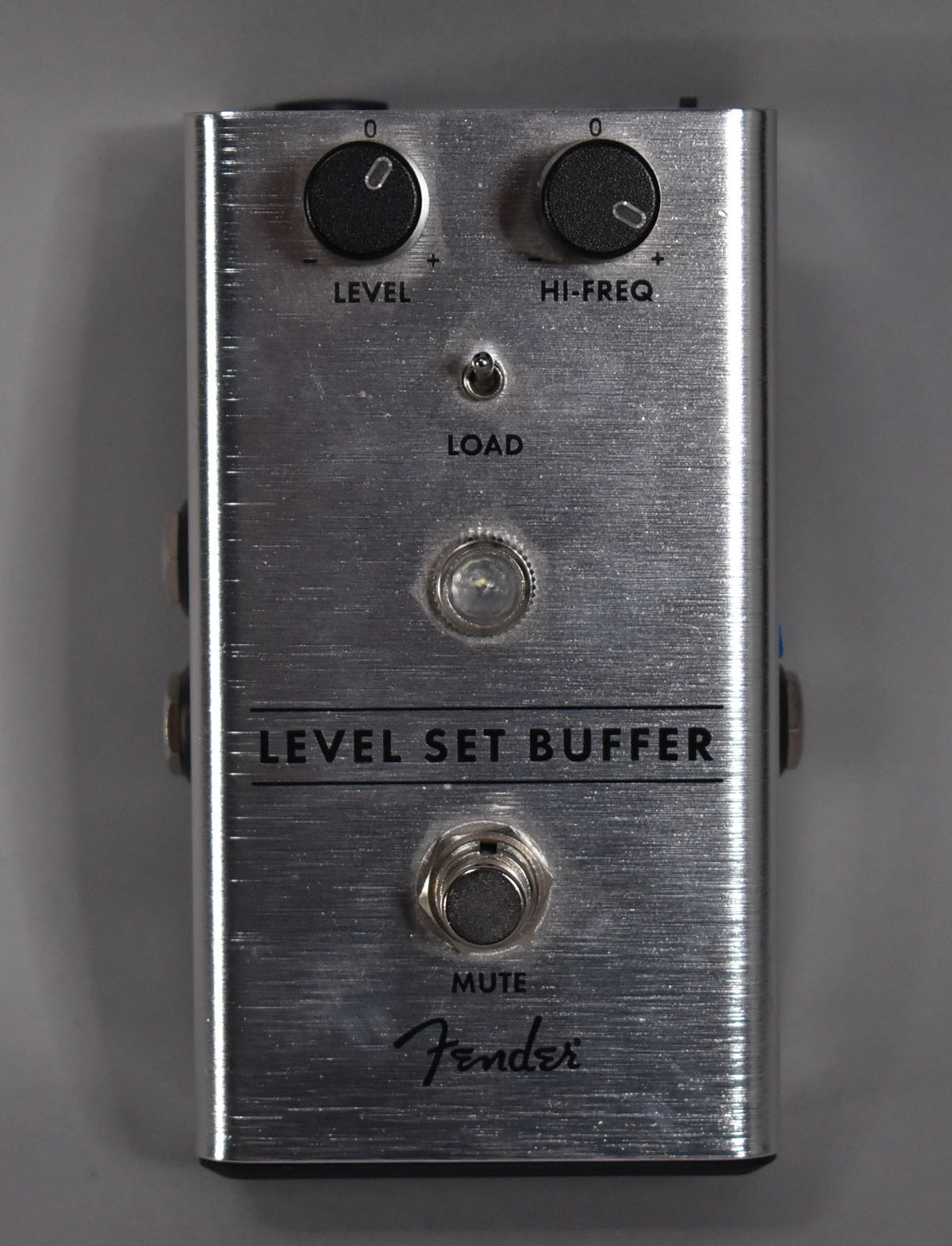Fender Level Set Buffer Pedal – Imperial Vintage Guitars