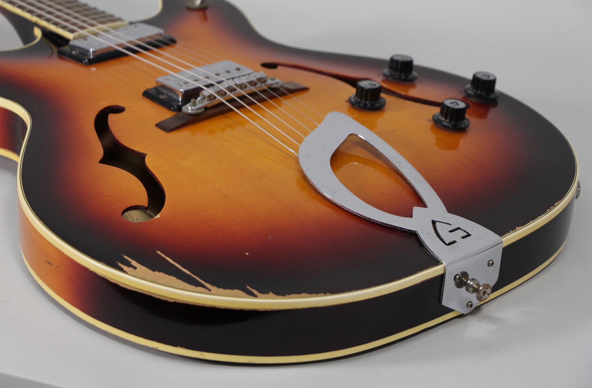 1966 Guild Starfire IV Sunburst Finish Vintage Electric Guitar w/OHSC ...