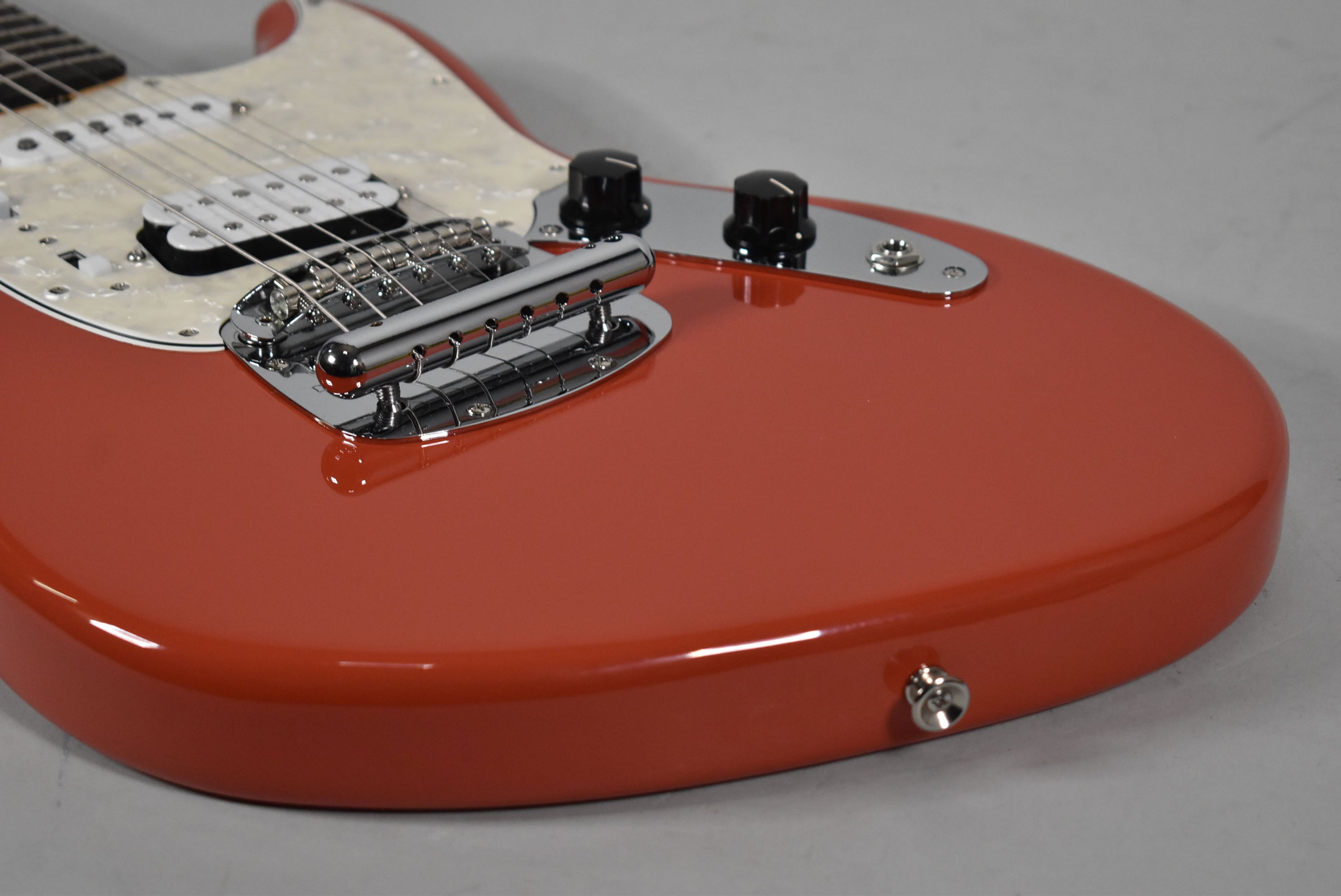 2021 Fender Kurt Cobain Jag-Stang Dakota Red Finish Electric Guitar ...