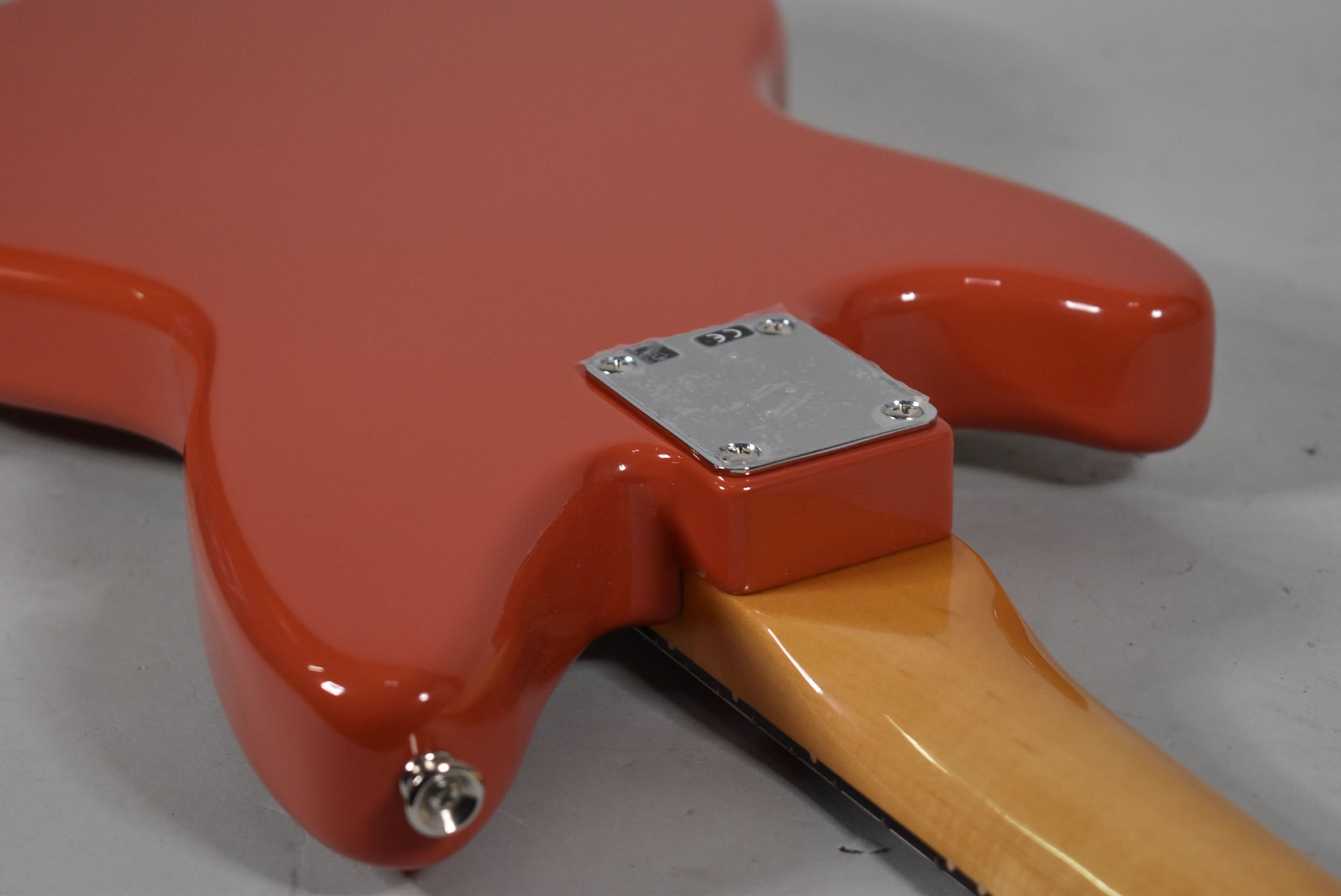 2021 Fender Kurt Cobain Jag-Stang Dakota Red Finish Electric Guitar ...