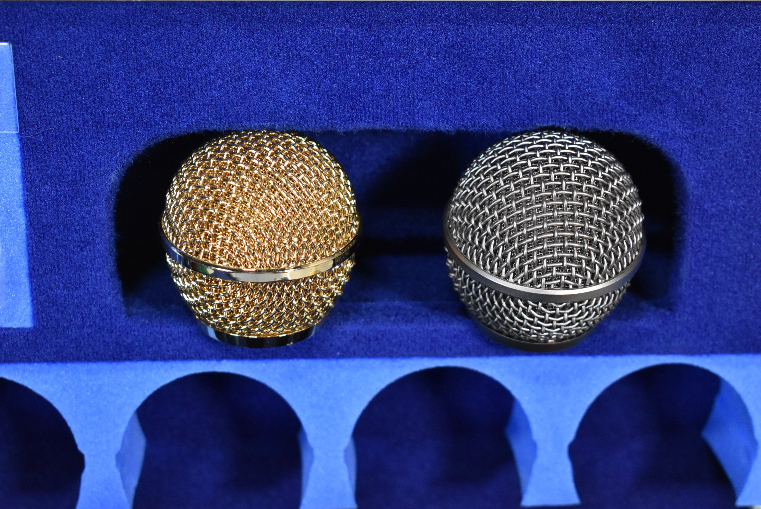 1980s Audio-Technica ATM41 "The Microphone Wardrobe" Colored Microphon ...