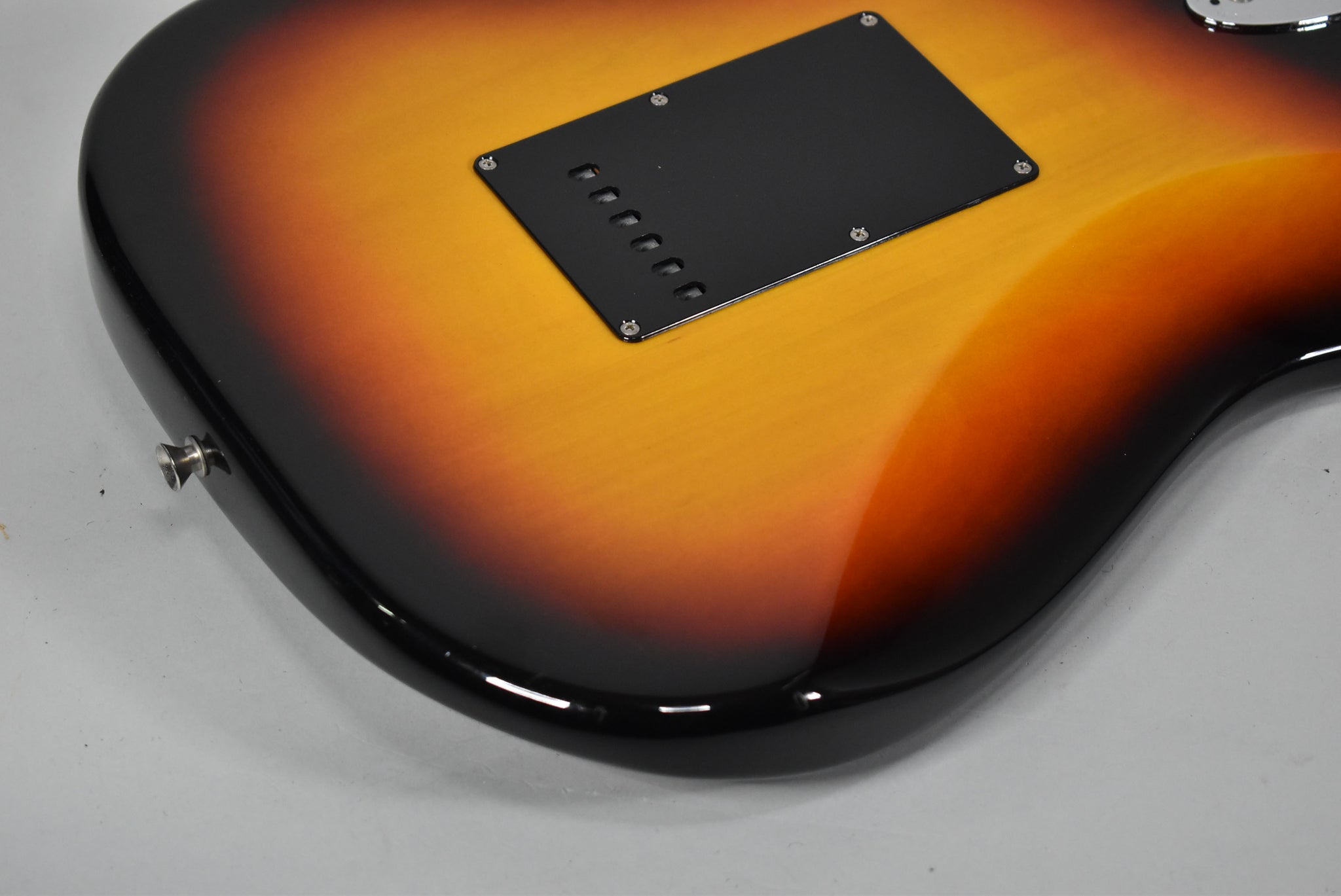 Fender ST-72 CIJ Stratocaster Three Tone Sunburst Finish Electric Guit ...