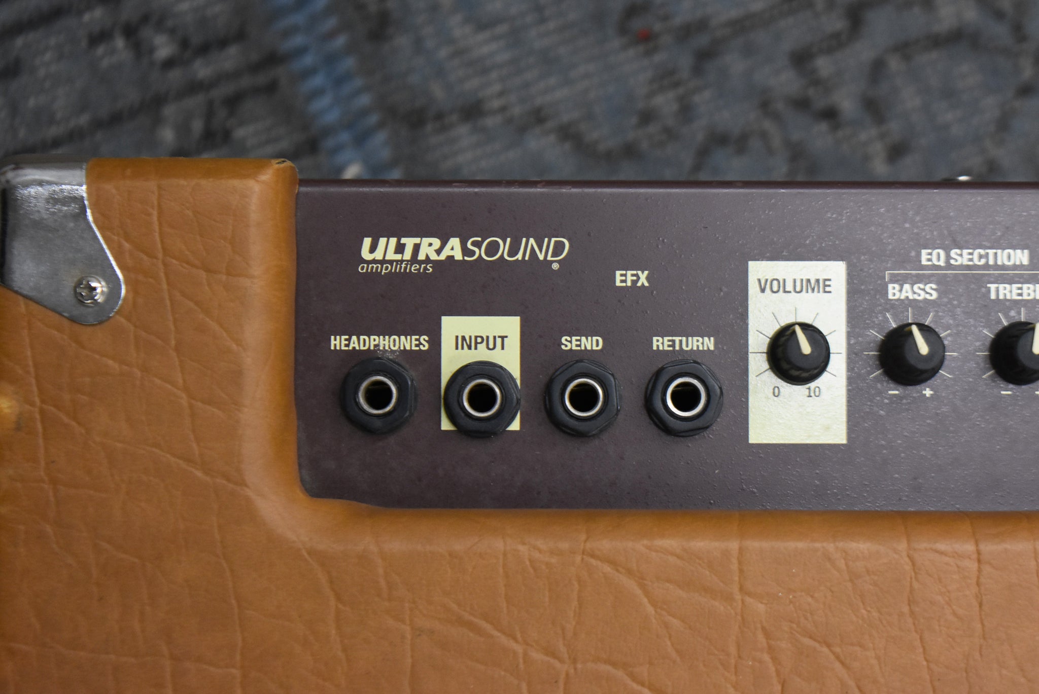 UltraSound AG-30 Acoustic Combo Amp – Imperial Vintage Guitars